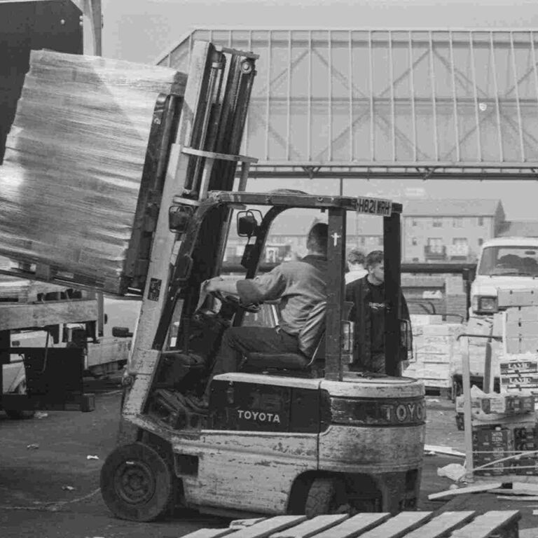 Hull's Fruit Market, Humber Street in the nineties by Paul Hurst ...