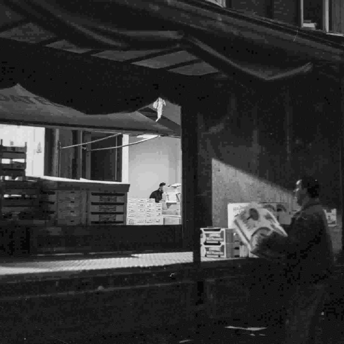 Hull's Fruit Market, Humber Street in the nineties by Paul Hurst ...